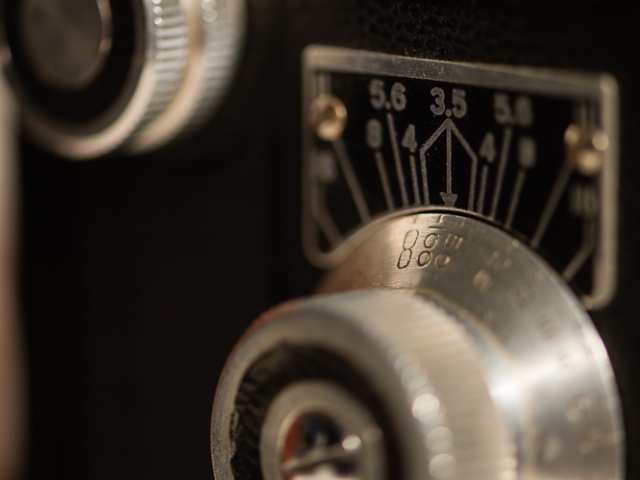 {day 003 project365 2019… adjusting the dials} - Simiwaiye Fine Art